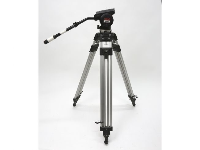 Location : Trépied Bogen Manfrotto - Tête Fluide 3066 et Trépied 3191 ...